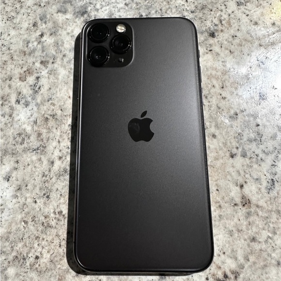 Apple | Cell Phones & Accessories | Iphone 1 Pro | Poshmark